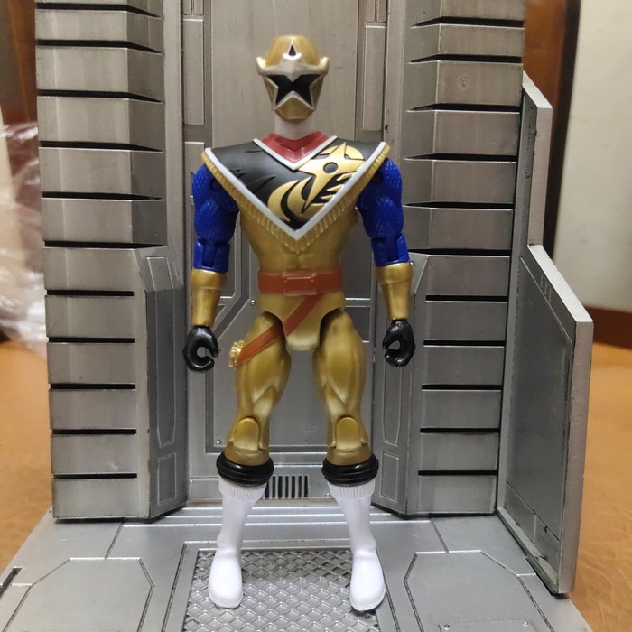 Jual Power Rangers Ninja Steel Gold Ranger Figure | Shopee Indonesia