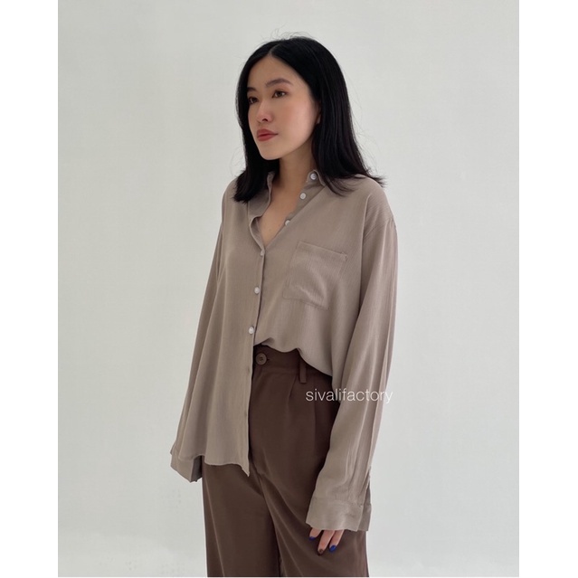 Jual SIVALI Emily Shirt | Loose Oversize Shirt - Kemeja Wanita Flowy ...