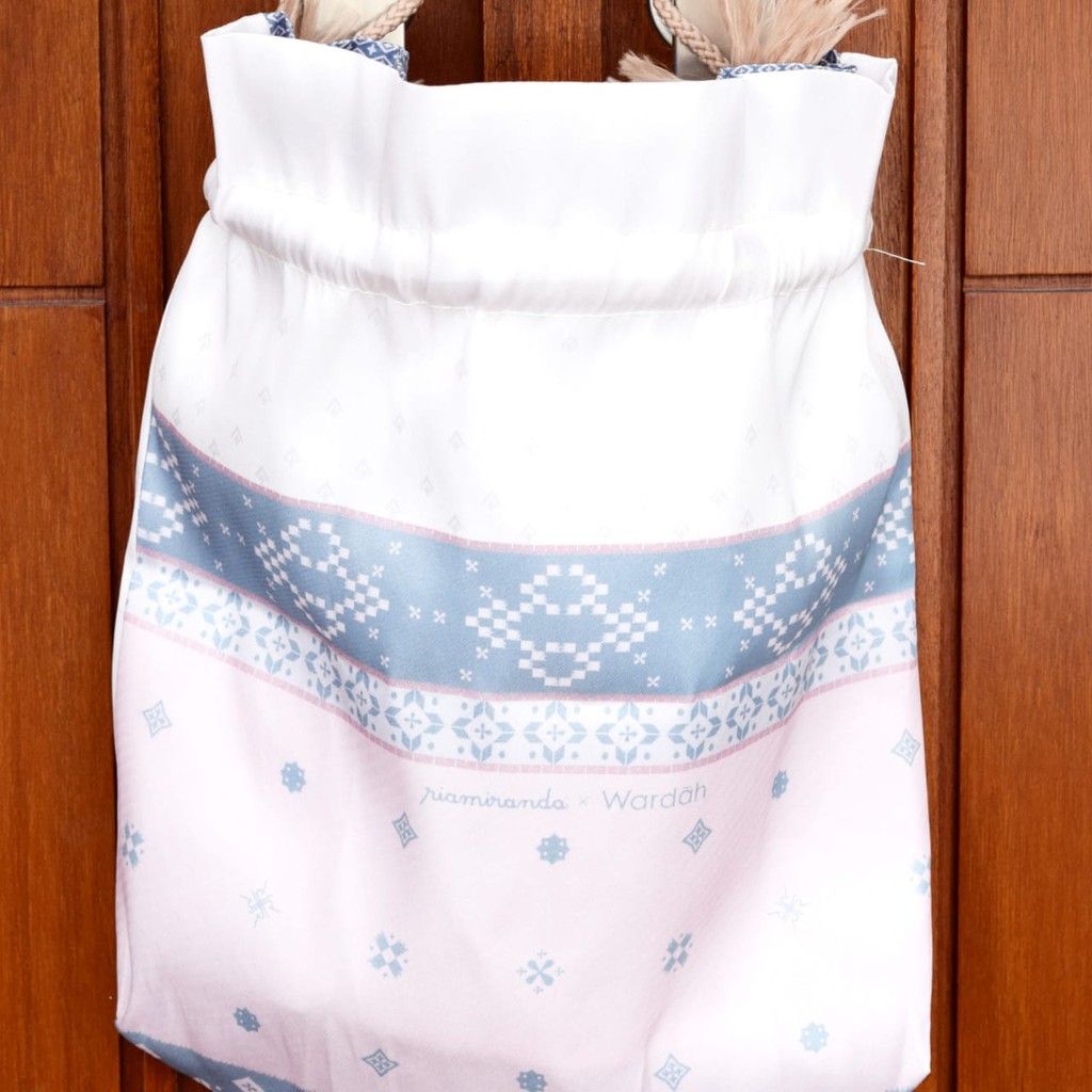 Jual LIMITED Tas Serbaguna Pouch Exclusive Wardah Ria Miranda | Shopee ...