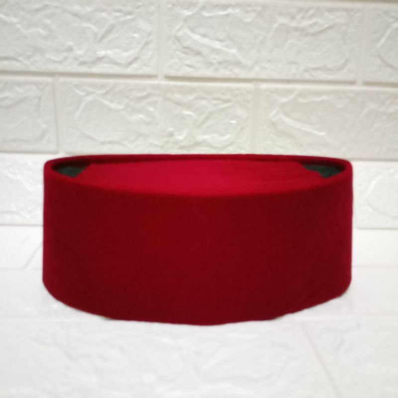 Jual Peci Pria Merah Betawi Polos AC | Shopee Indonesia