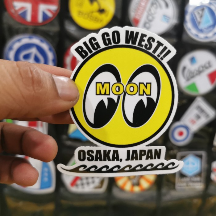Jual Sticker Mooneyes Big go west | Shopee Indonesia