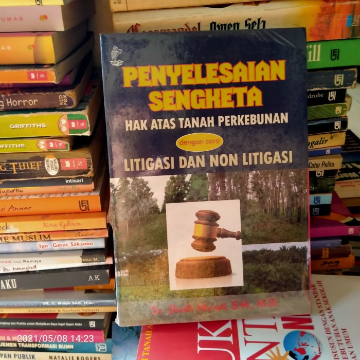 Jual ORI PENYELESAIAN SENGKETA HAK ATAS TANAH PERKEBUNAN DENGAN CARA ... Jual ORI PENYELESAIAN SENGKETA HAK ATAS TANAH PERKEBUNAN DENGAN CARA ...