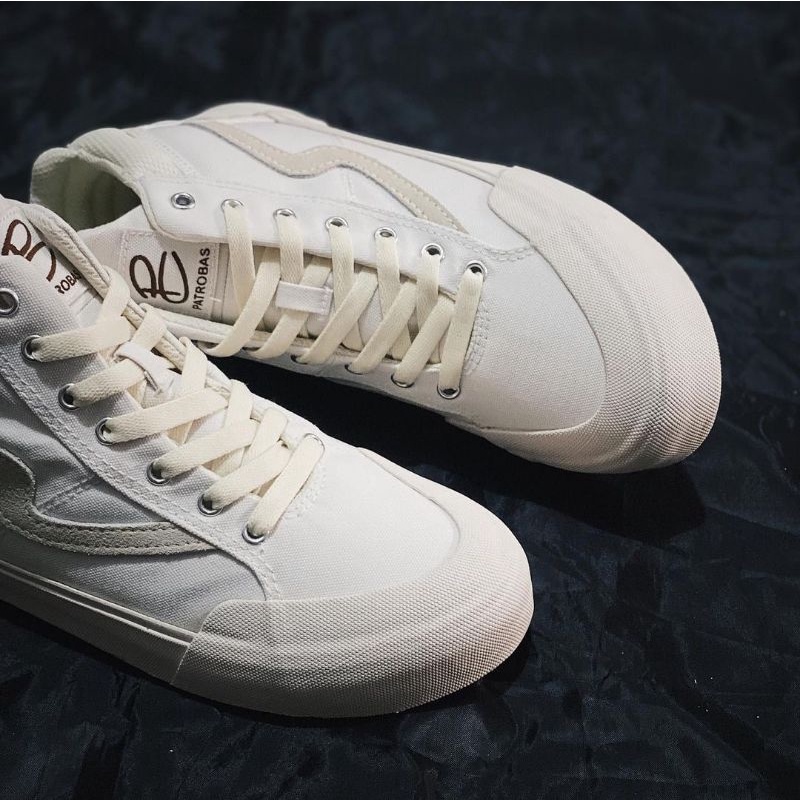 Jual patrobas cloud high off white sepatu casual sepatu patrobas ...