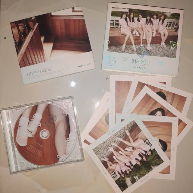 Jual [+POSTER] Album Gfriend Parallel sowon, yerin, eunha, yuju, sinb, umji | Shopee Indonesia