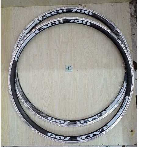 Jual Rims Velg Rim 700c Strummer Race Road 32H 30 mm Hitam Putih CNC ...