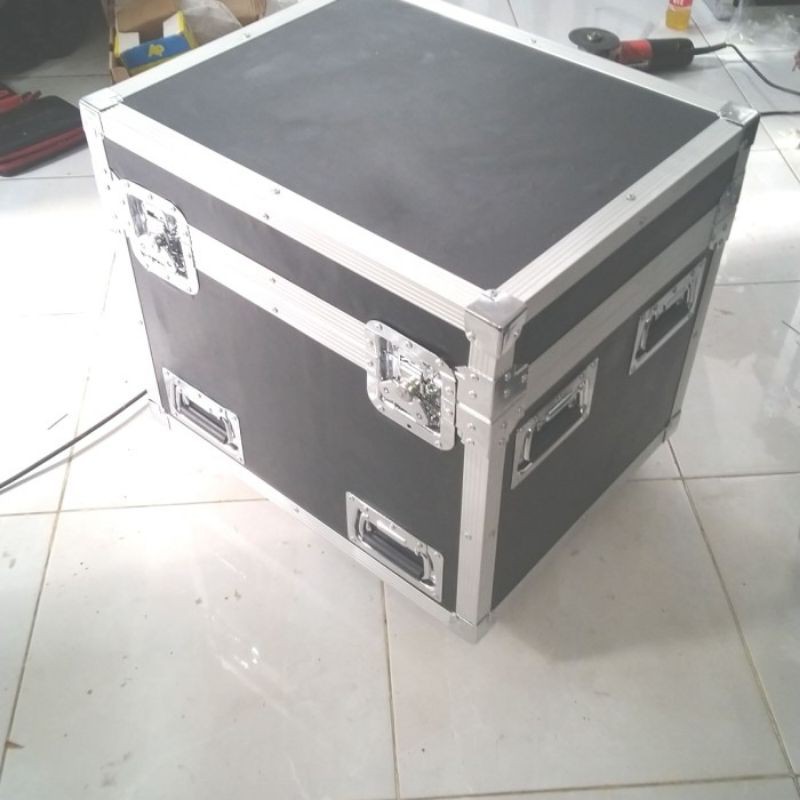 Jual Peti Box Hardcase container 50x40x40 safety | Shopee Indonesia