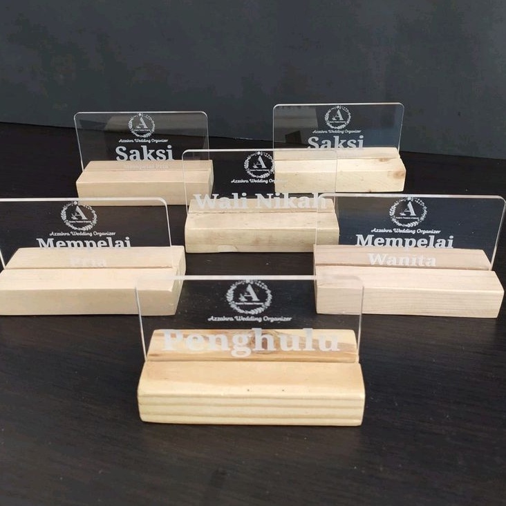 Jual Sign Table Akrilik | Plakat | Papan Nama Meja | Dekorasi Wedding ...