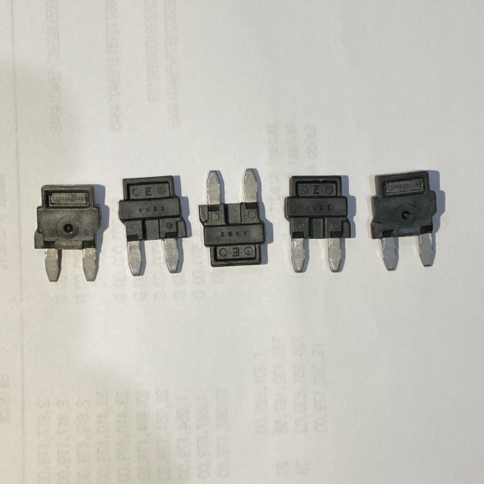 Jual Air conditioning thermal diode automotif fuse relay for car ...