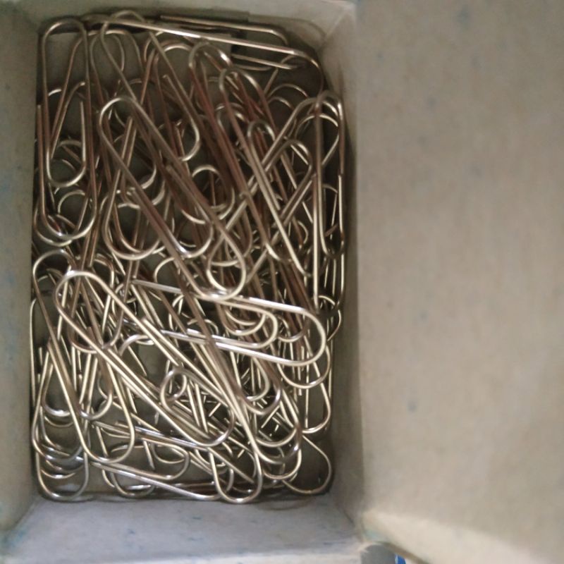 Jual Trigonal Clip Paper Clip No 3 (1box isi30-40pcs) | Shopee Indonesia