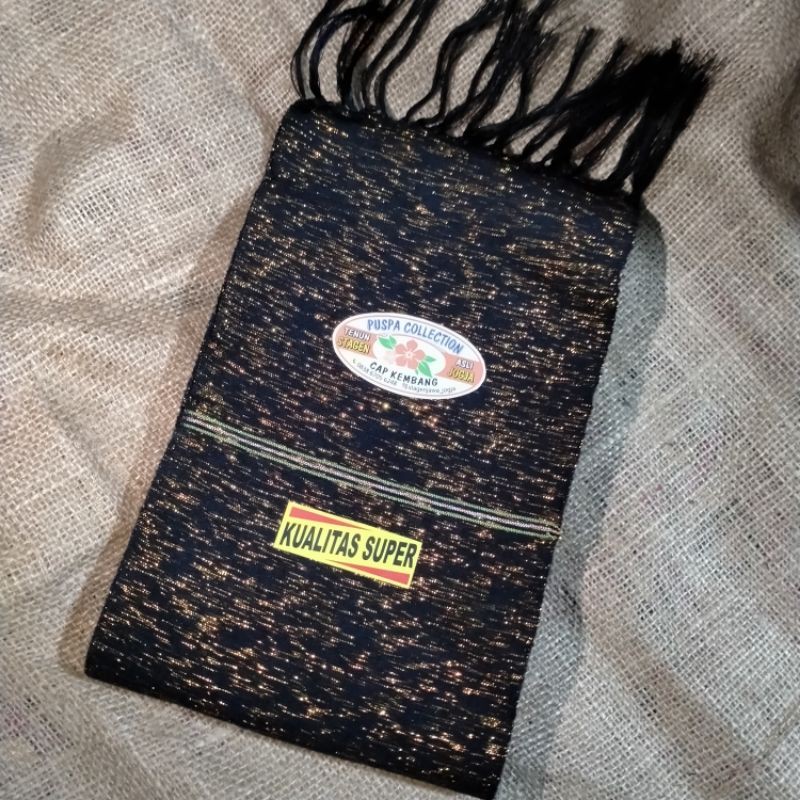 Jual STAGEN TENUN CORAK EMAS (HITAM) | Shopee Indonesia