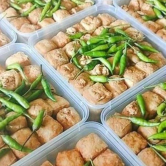 Jual Tahu Sumedang siap makan 1 box isi +/- 50 pcs Tahu Pong | Shopee ...