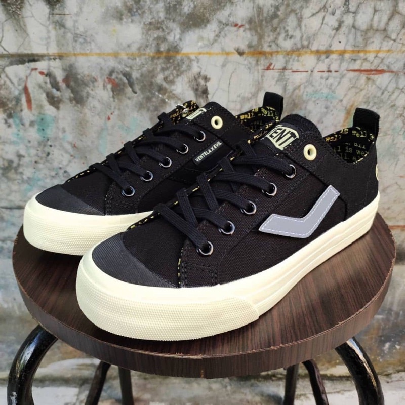 Jual Sepatu Evil x Papa Gading Original | Shopee Indonesia