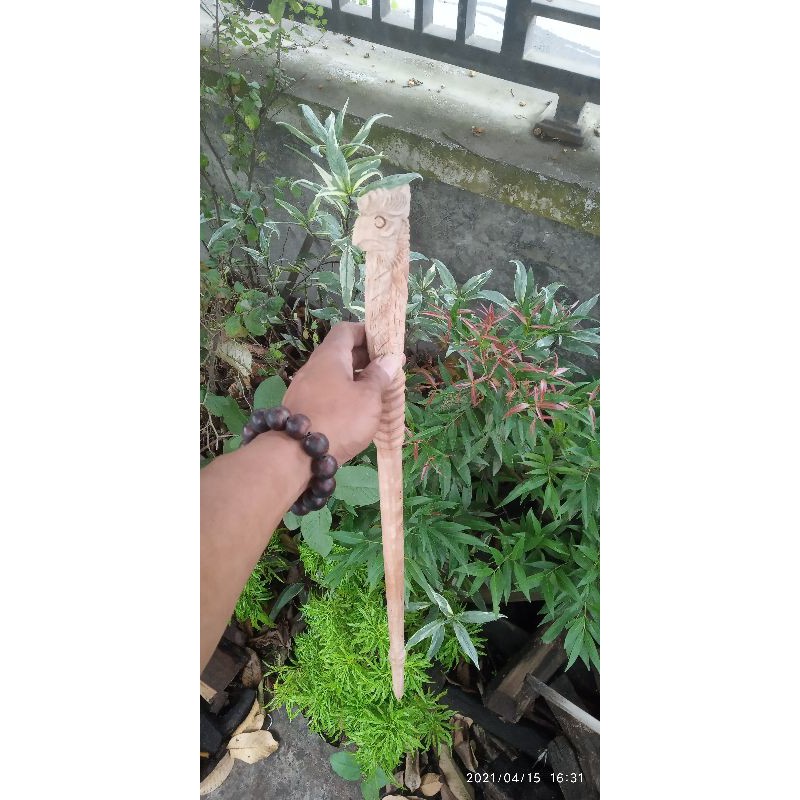 Jual tongkat komando kayu bidara arab ukir Garuda | Shopee Indonesia