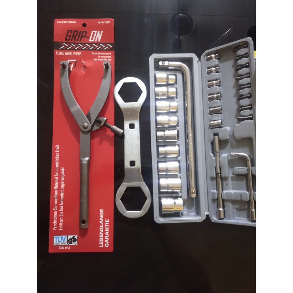 Jual Paket Set TERMURAH Paket hemat 3pcs Kunci Tracker CVT Grip-On + Kunci Pulley 39x41 + kunci ...