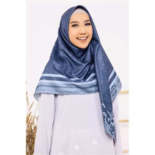 Jual Hijup Classicia Scraft In Riviera Blue- Blue Denim Hijab Motif ...