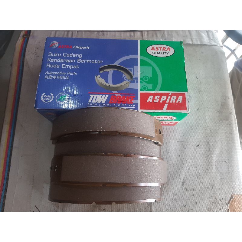 Jual TDW ASPIRA Brake shoe / kampas rem belakang toyota innova tahun ...