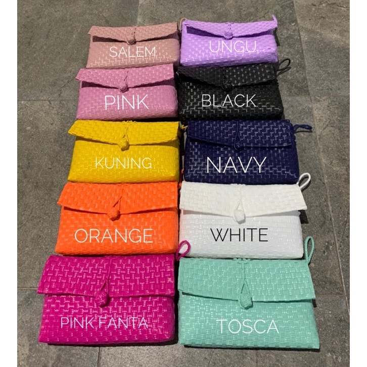 Jual Dompet Anyaman Jali Jali / Dompet Muat HP / Dompet Wanita Tempat ...