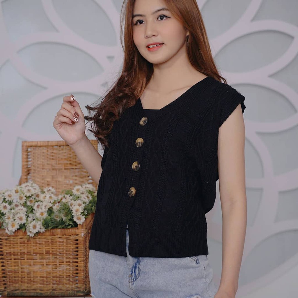 Jual Mia Cable Vest / Vest Mia Kancing / Rompi Mya Cable Vest Kancing ...