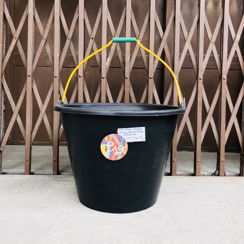 Jual Ember / Timba cor plastik hitam (30 Liter) | Shopee Indonesia