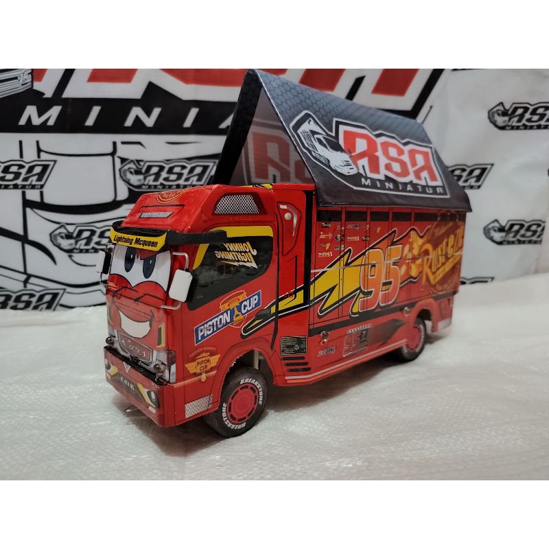 Jual Miniatur truck oleng MC Qween full cuting sticker | Shopee Indonesia