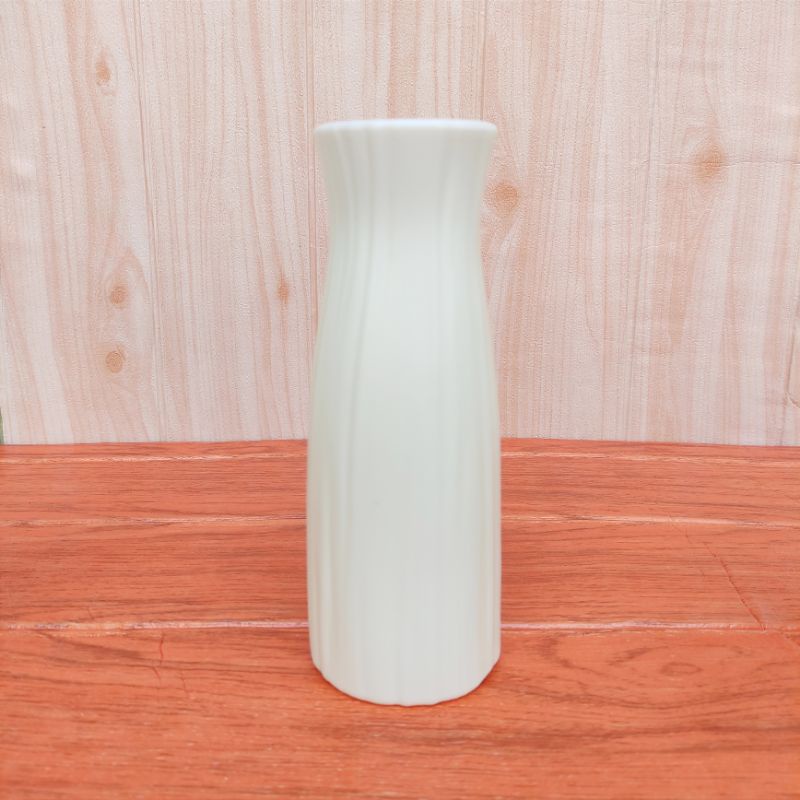 Jual Vas Bunga Plastik Minimalis Aesthetic / Vas Plastik Motif Texture ...