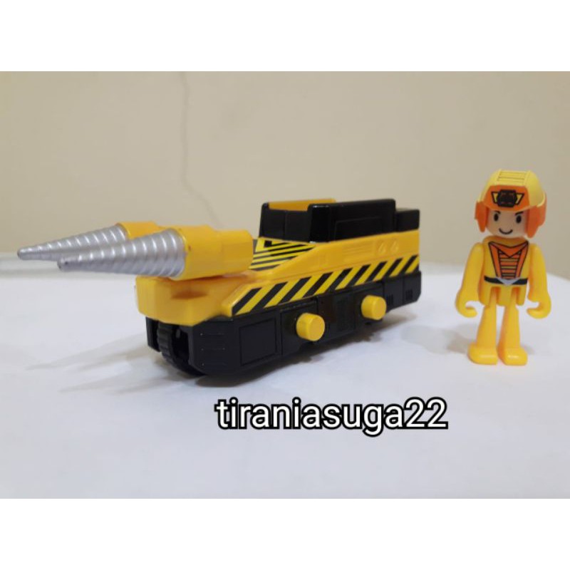 Jual Tomica Hyper Series - Yellow Mover (eks display) | Shopee Indonesia