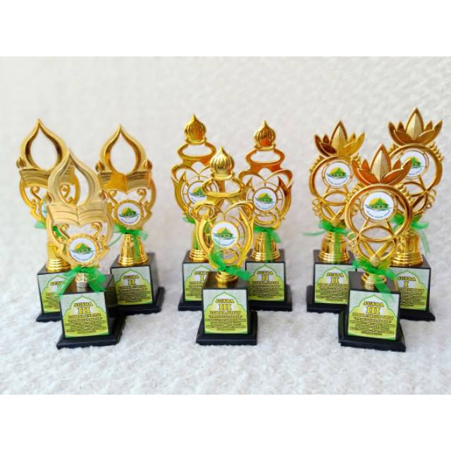 Jual Piala Set 123 Piala Mini Piala Murah piala set mini piala set ...