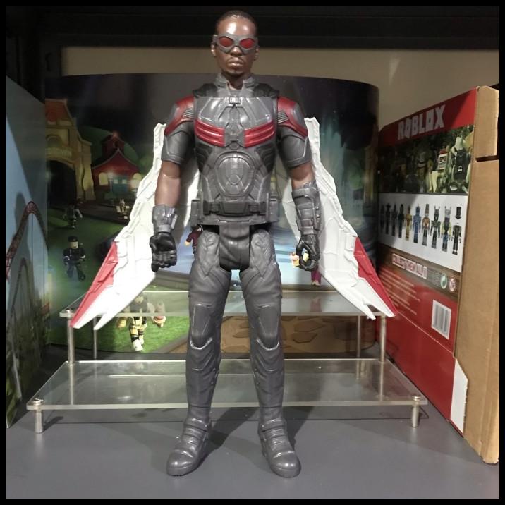 Jual Hasbro Falcon Titan Hero Series - Action Figure 12 Inch | Shopee ...