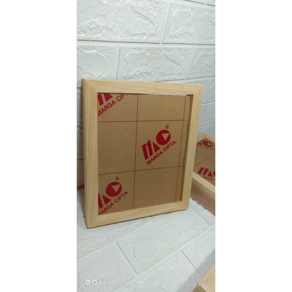 Jual Frame Foto 2D ukuran A3+ (32x48) kaca akrilik | Shopee Indonesia