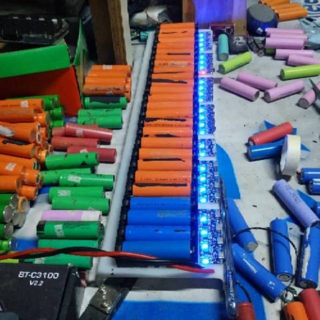 Jual Batrei batre battery li ion 18650 | Shopee Indonesia