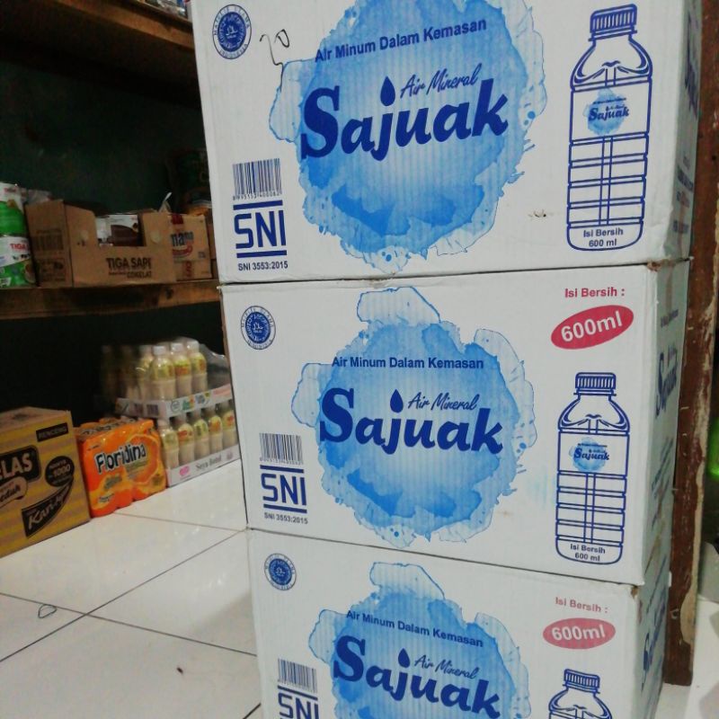 Jual Air Mineral Sajuak botol 600ml | Shopee Indonesia
