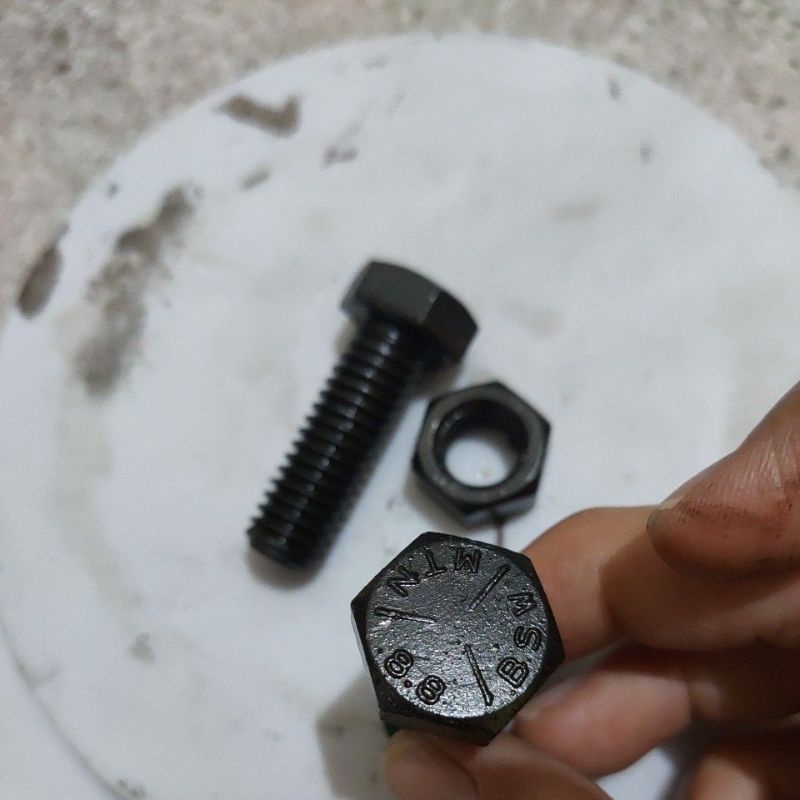 Jual baut mur baja 1/2 x 1 1/2 / baut baja + mur ½ x ¹ ½ / baut mur ...