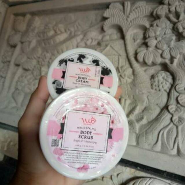 Jual Paket lulur dan bleaching WUB varian 100gr | Shopee Indonesia
