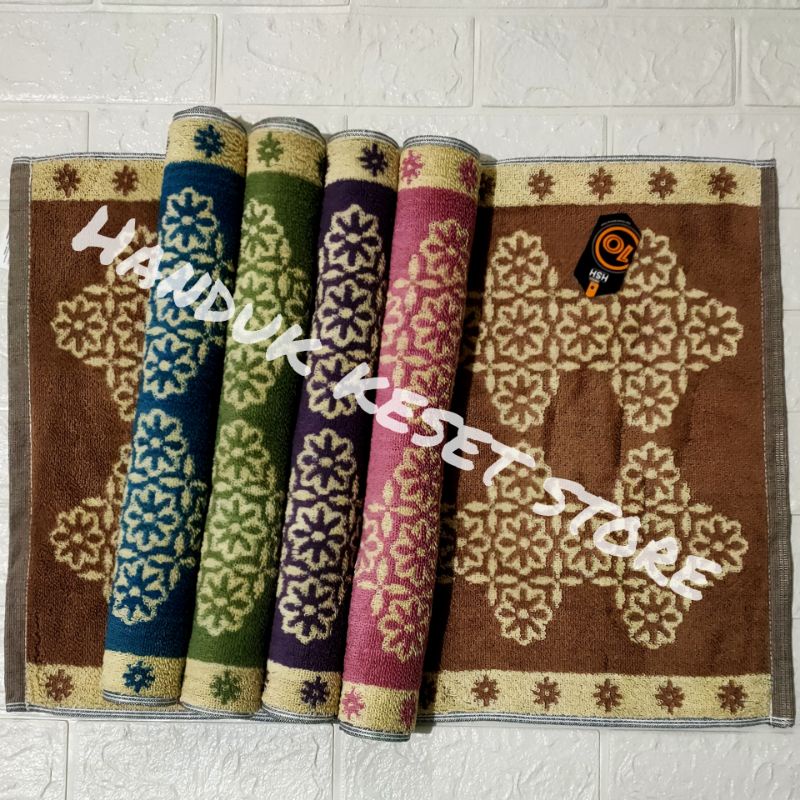 Jual Keset Handuk Motif HSH Bathmat Ukuran 40x60CM Motif Batik Kotak ...