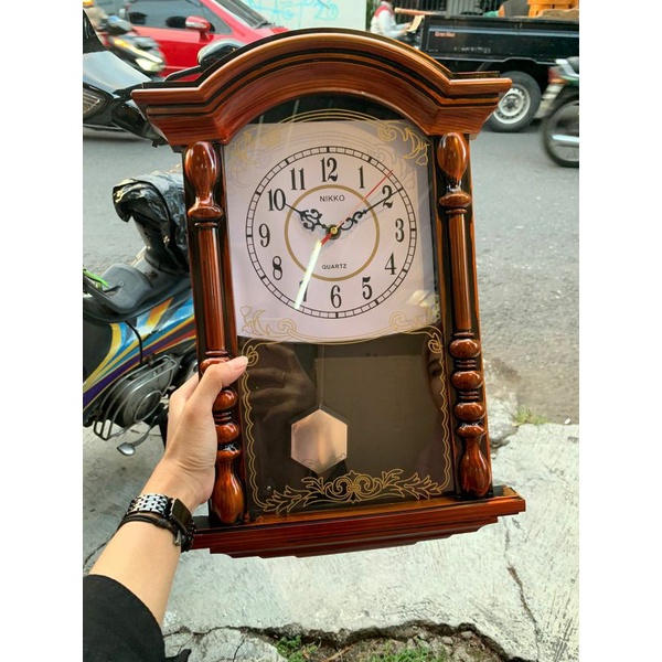 Jual JAM DINDING BANDUL MINIMALIS MOTIF KAYU MAHONI KLASIK CLASSIC ...