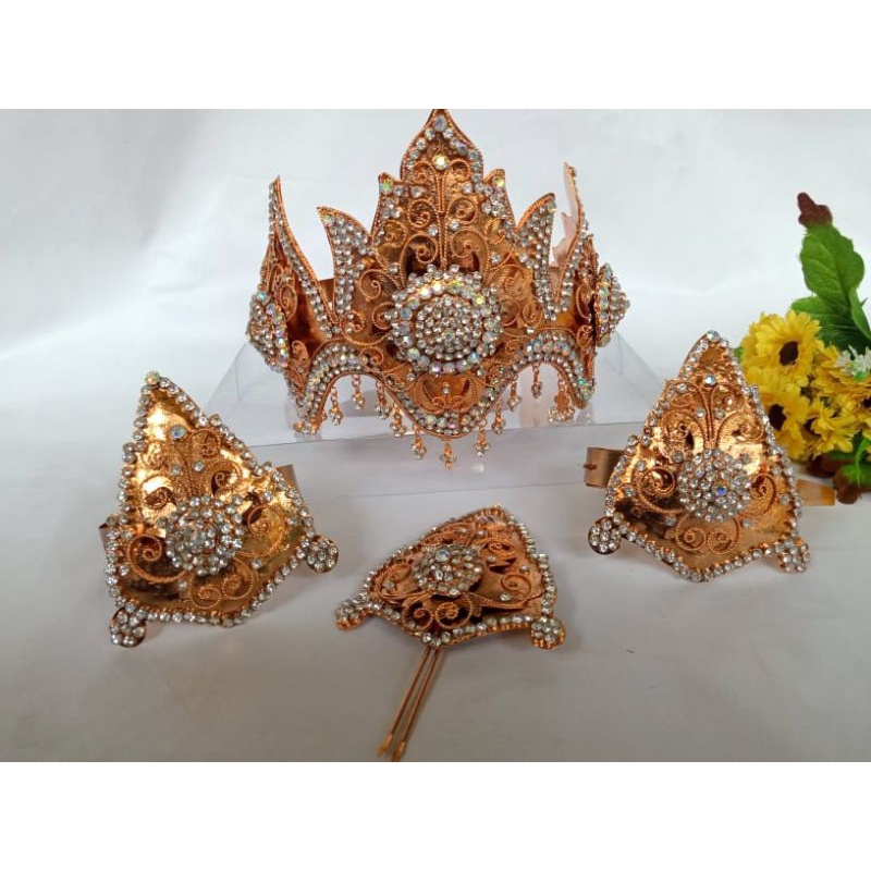 Jual Mahkota Siger Sunda Blok Kencana Tebal Crystal Tembaga Atau Rose ...