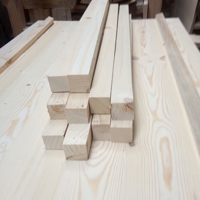 Jual Balok Kayu 3 x 3 Cm Balok Kaki Meja Kayu Pinus Jati Belanda Serat ...