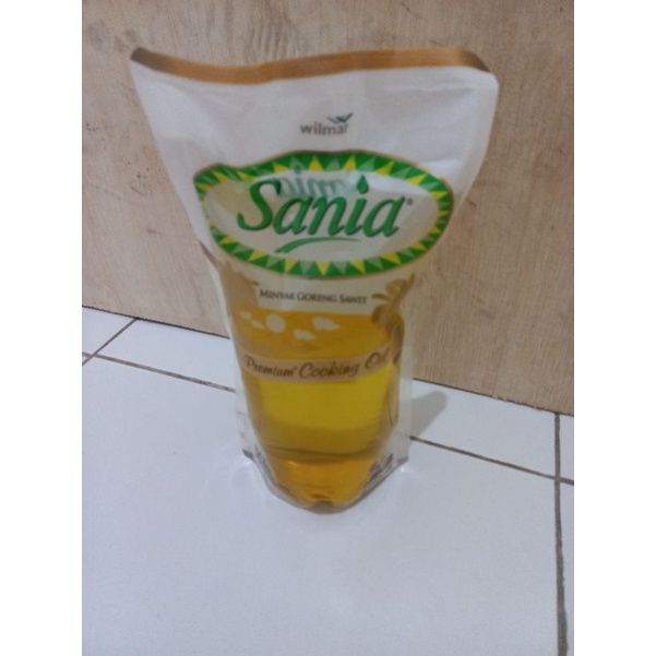 Jual Minyak Goreng Sania 1 liter | Shopee Indonesia