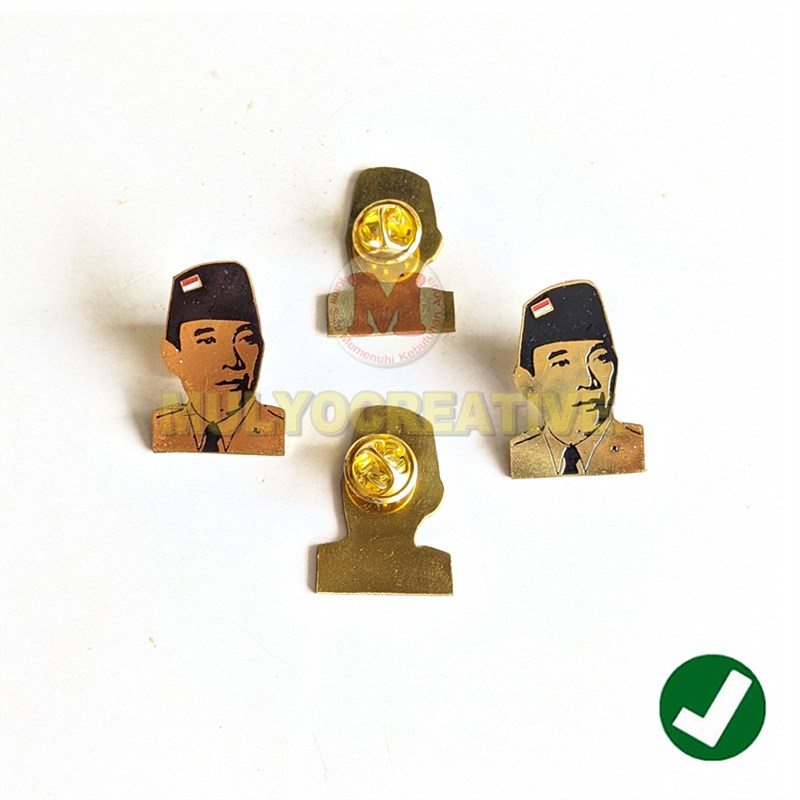 Jual Pin Bros Enamel Bung Karno Pin Sukarno Peci Hitam Murah | Shopee ...