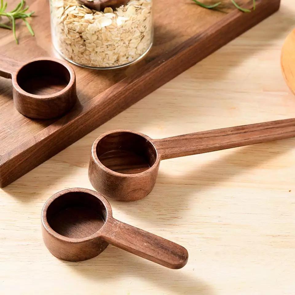 Jual wooden coffee spoon black walnut / sendok takar kayu bubuk kopi ...