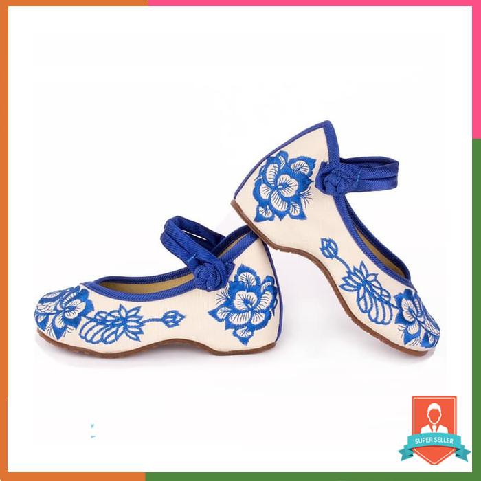 Jual SEPATU TRADITIONAL BEIJING CHINA CHEONGSAM HANBOK KOREA 3 | Shopee ...