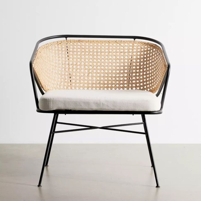 Jual kursi cafe minimalis besi kombinasi rotan terbaik , kursi teras ...