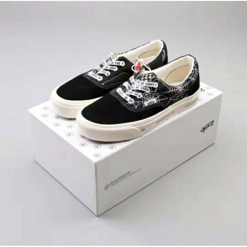 Jual VANS ERA VAULT OG X GOODHOOD BLACK WHITE ORIGINAL | Shopee Indonesia
