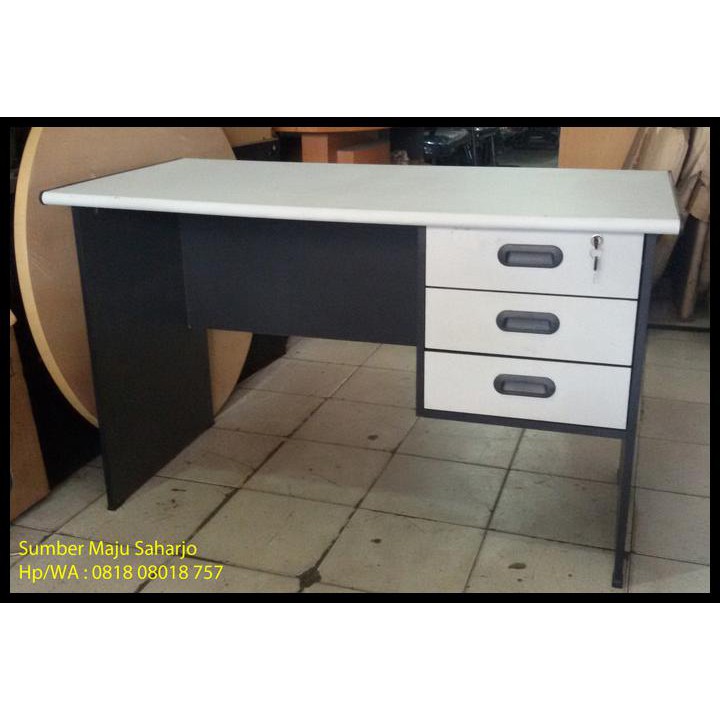 Jual Meja Kantor Meja Kerja 1/2 Biro Putih Abu-Abu Murah Grosir L-Print ...
