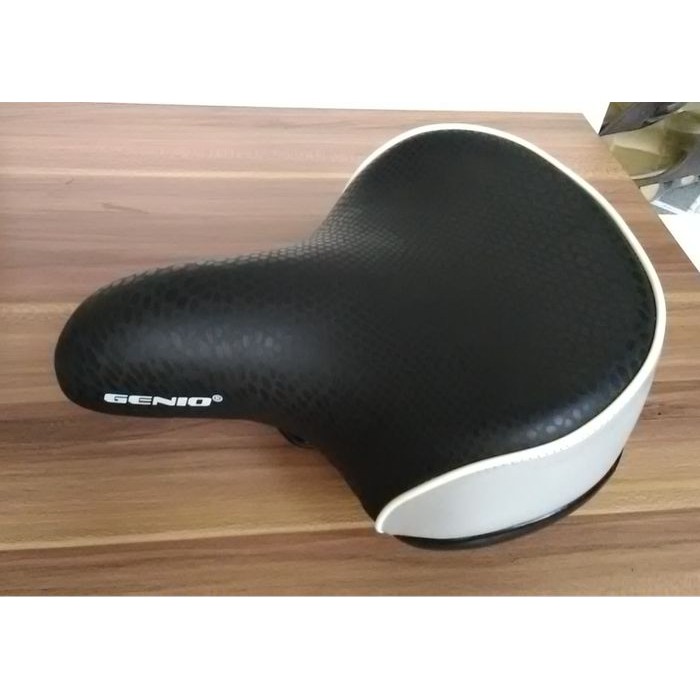 Jual Dijual SADEL / JOK SEPEDA PER CTB LEBAR GENIO TWO TONE Diskon ...