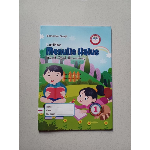 Jual Buku Latihan Menulis Halus Huruf Tegak Bersambung Kelas 1 Semester ...