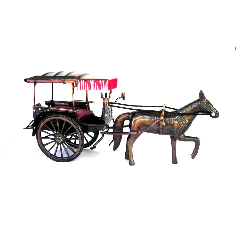 Jual Miniatur Andong / Dokar / Delman khas Jogja Malioboro | Shopee ...