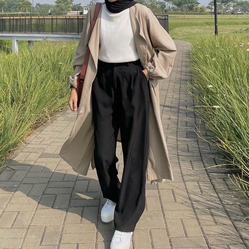 Jual Lania Outer (Linen Outer) - LILYROSÉ | Shopee Indonesia