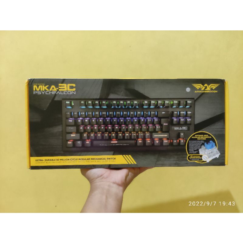 Jual Armageddon Mechanical Keyboard RGB MKA-3C | Shopee Indonesia