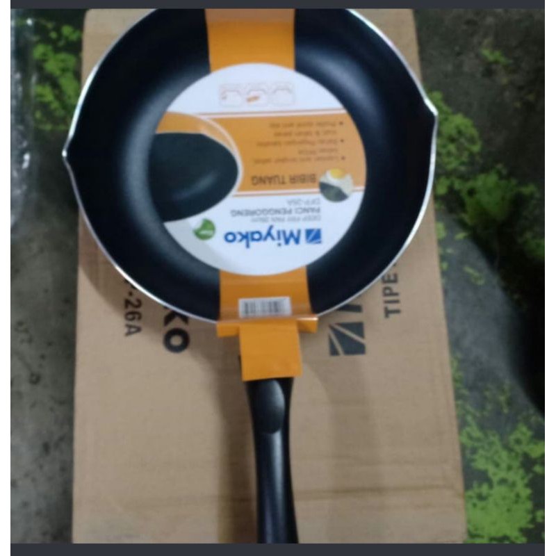 Jual FREE PAN MIYAKO UKURAN 18 CM | Shopee Indonesia